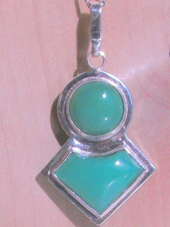 Chrysoprase Apple Green Gemstone Pendant in Sterling Silver | Etsy