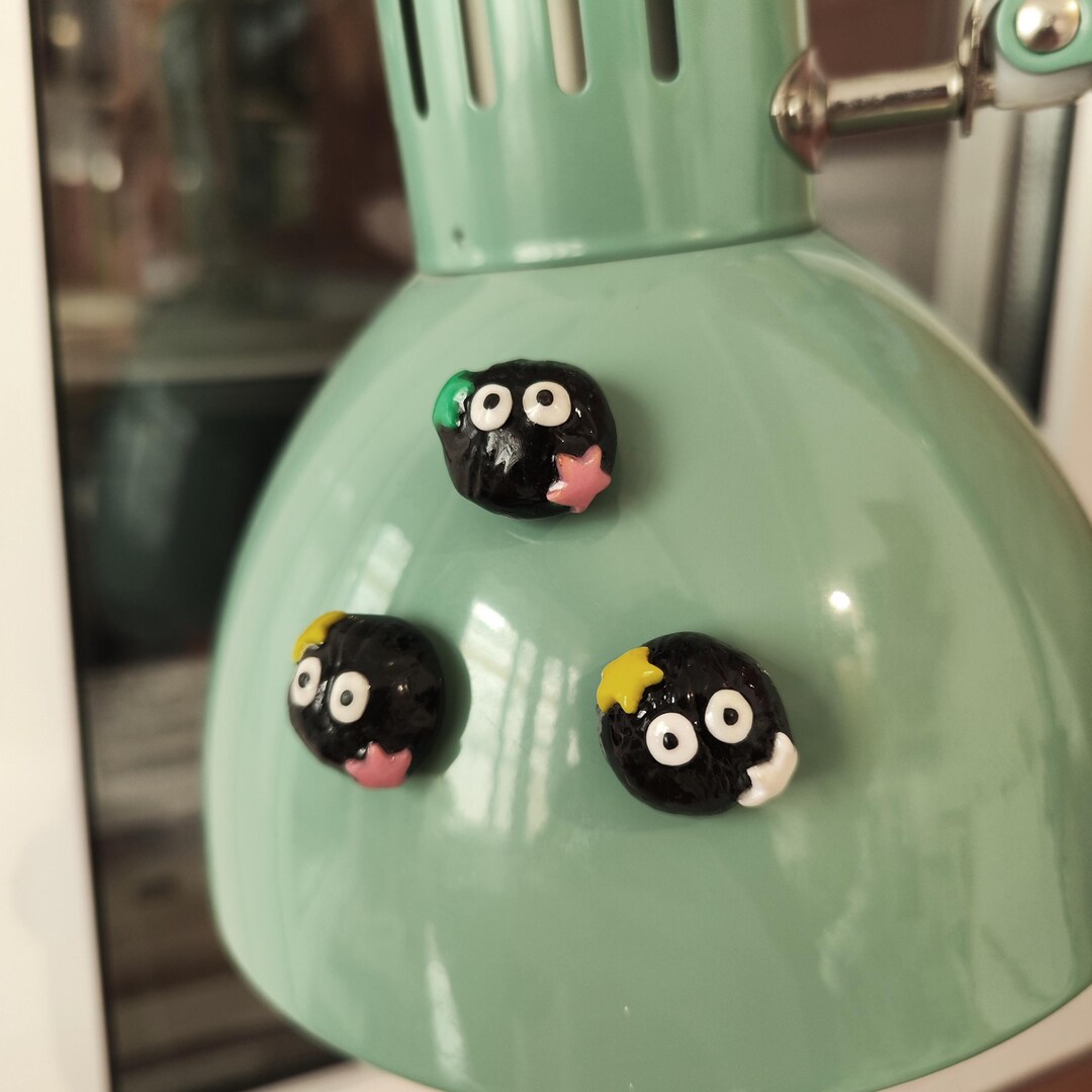 Magnet of Sweet Soot Sprite | Susuwatari | Ghibli Spirit | Cute Magnet ...