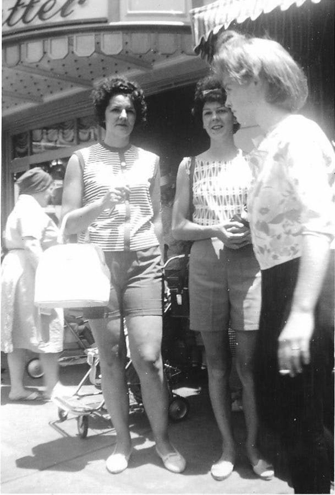 Vintage Photo Girlfriends Shopping 1960s Original Women Etsy