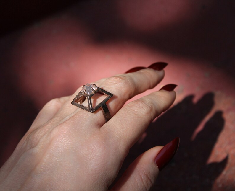 Antiqued Rose Gold Plated Pyramid Structure Ring With ROSE - Etsy