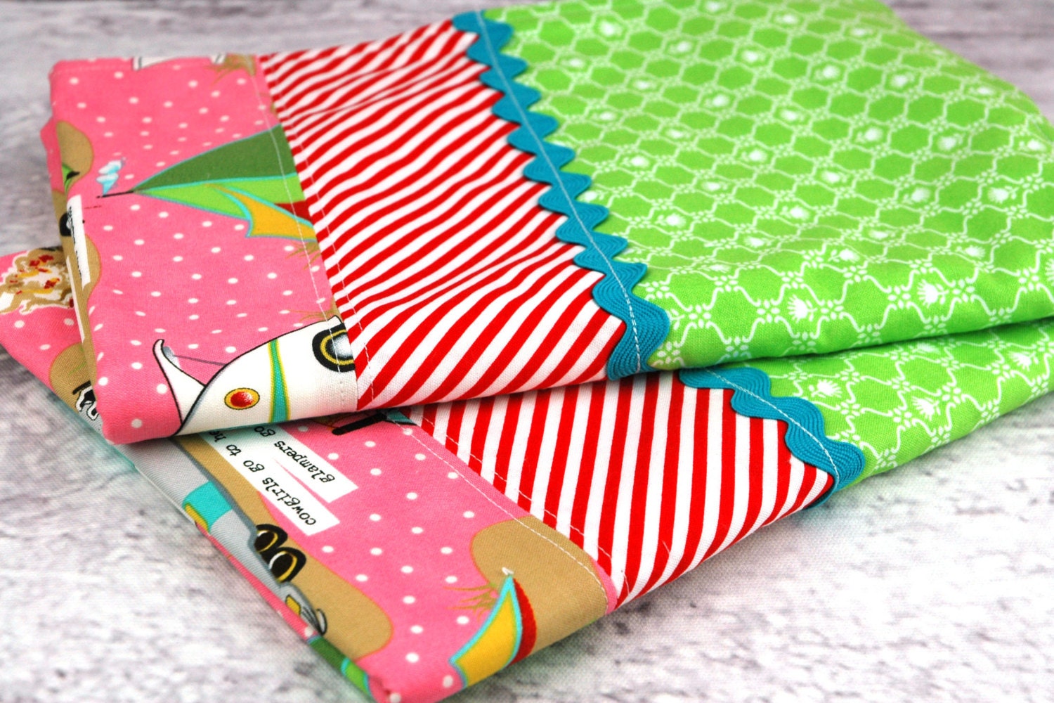 Kitchen Dish Tea Towels Set of Two in Vintage Style Pink - Etsy