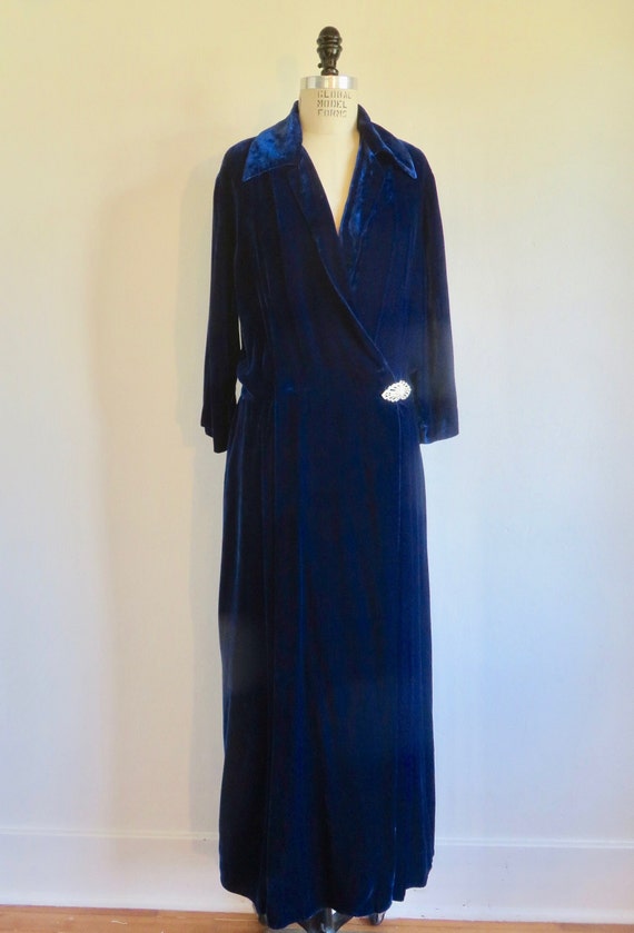 1930's Art Deco Royal Blue Silk Velvet Long Maxi Robe… - Gem