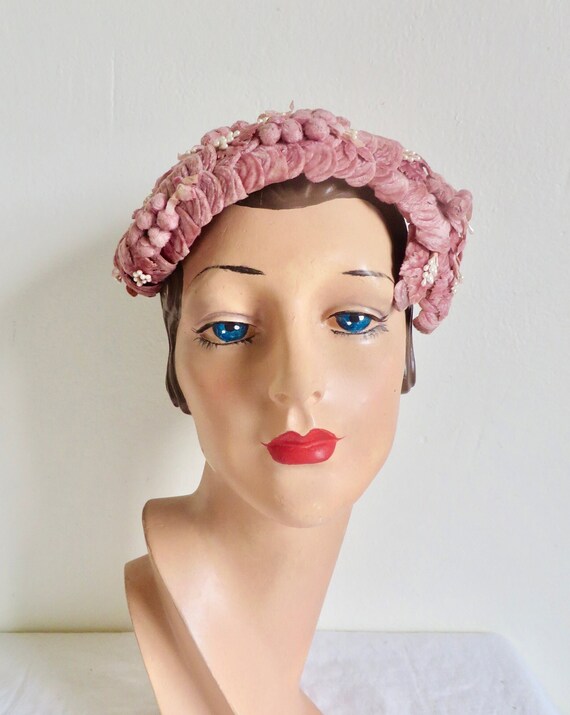 1950's Dusty Pink Velvet Petals and Berries Calot Hat… - Gem