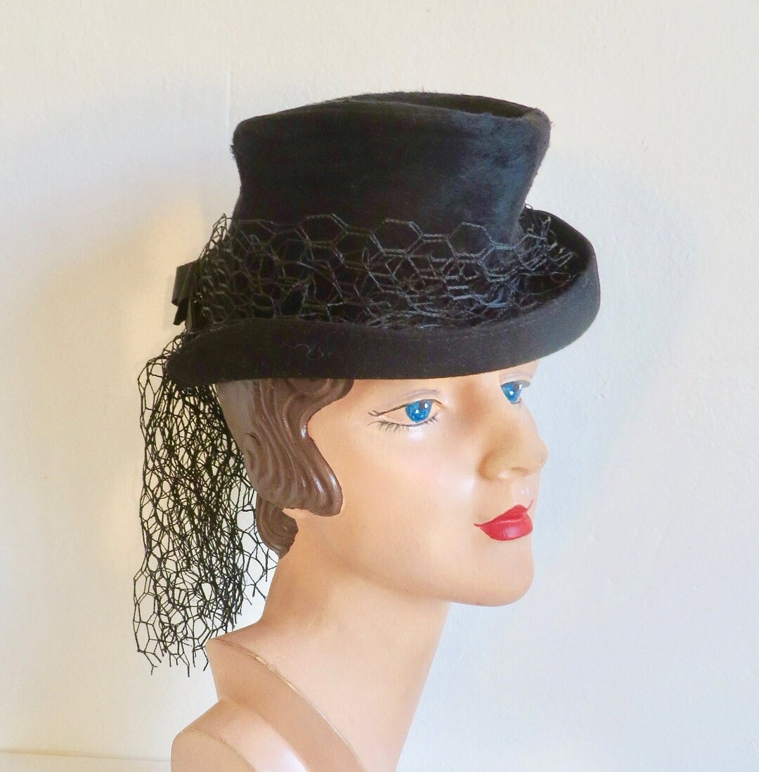 1940s Black Felt Suitor Hat: Vintage Equestrian Millinery, Size 22 - Etsy