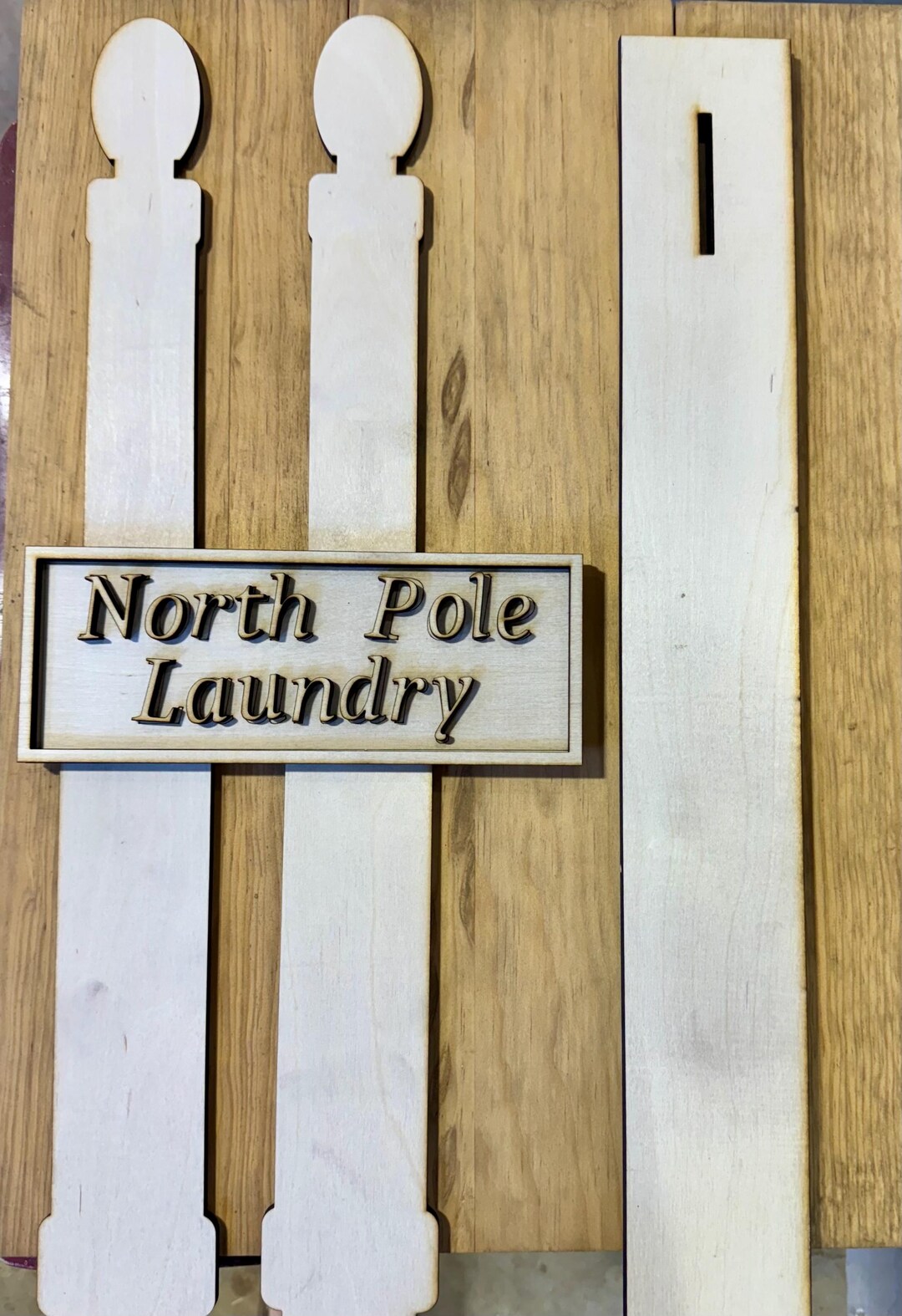 North Pole Laundry Wooden Clothes Line Kit With Interchangeable Holiday ...
