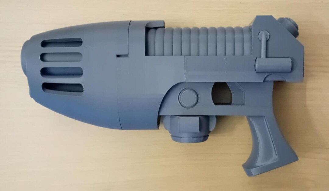 40k Plasma Pistol | Life Size Cosplay Warhammer Space Marine Darktide ...