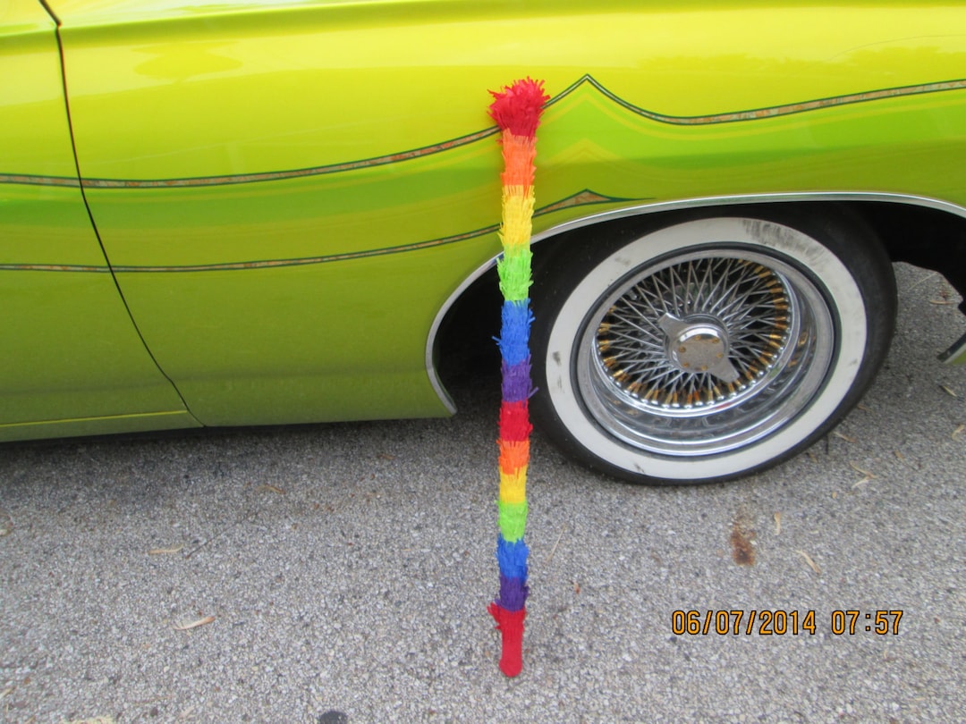 Pinata Stick - Pinata Bashing Stick for Parties - Custom Colors ...