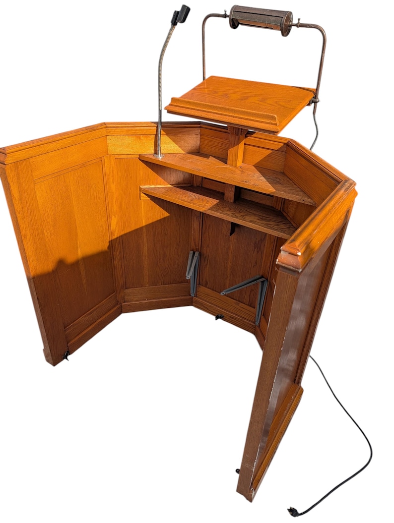 Vintage Gothic Revival Oak Pulpit | Church Lectern With Light ...