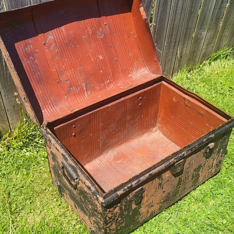 Metal Trunk - Etsy