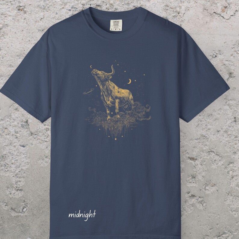 Celestial Cow Comfort Colors Tee: Cow Howling at Moon Weirdcore Cosmic ...