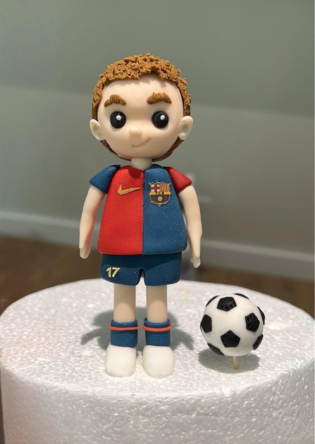 Personalized Fondant Football Player Cake Topper: Customised Cake ...