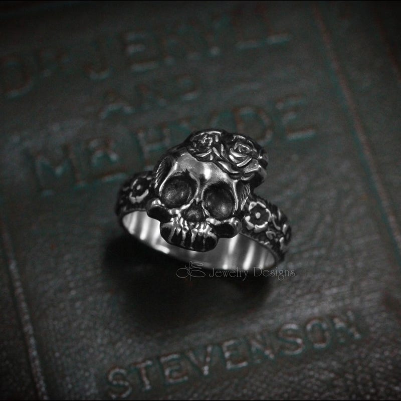 Sterling Skull Ring - Etsy