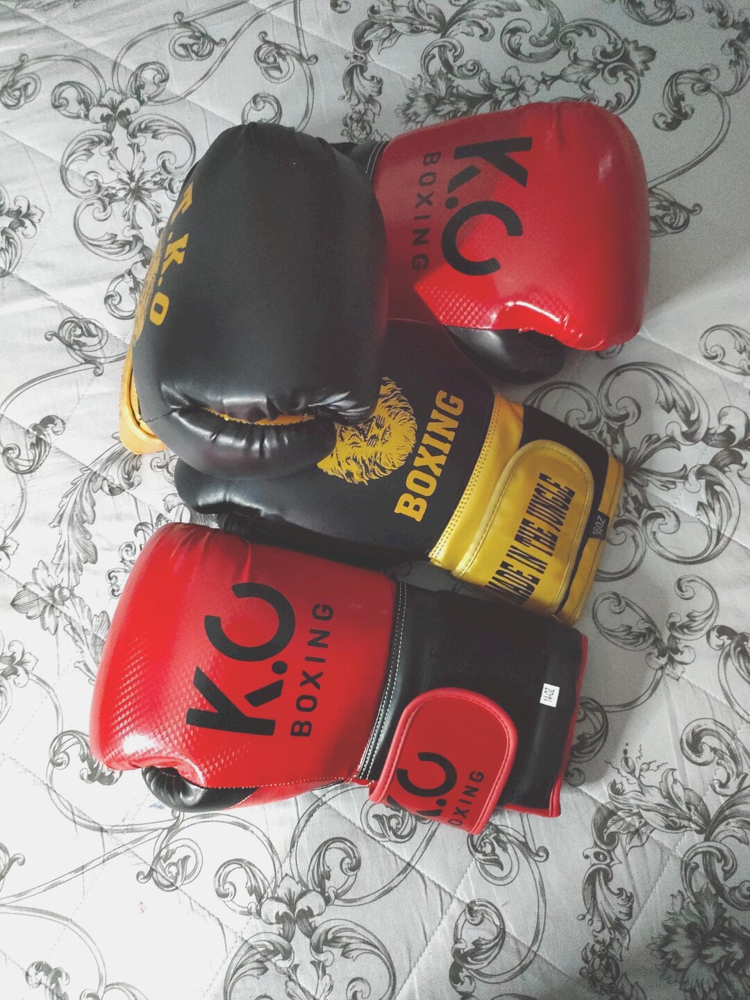 Venom Warrior Limited Edition Boxing Gloves, Sacred Strength, Elite ...