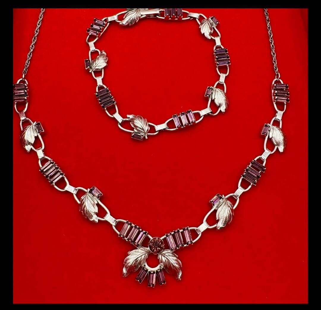VINTAGE BOND BOYD Sterling Silver Leaf and Purple Crystals Necklace ...