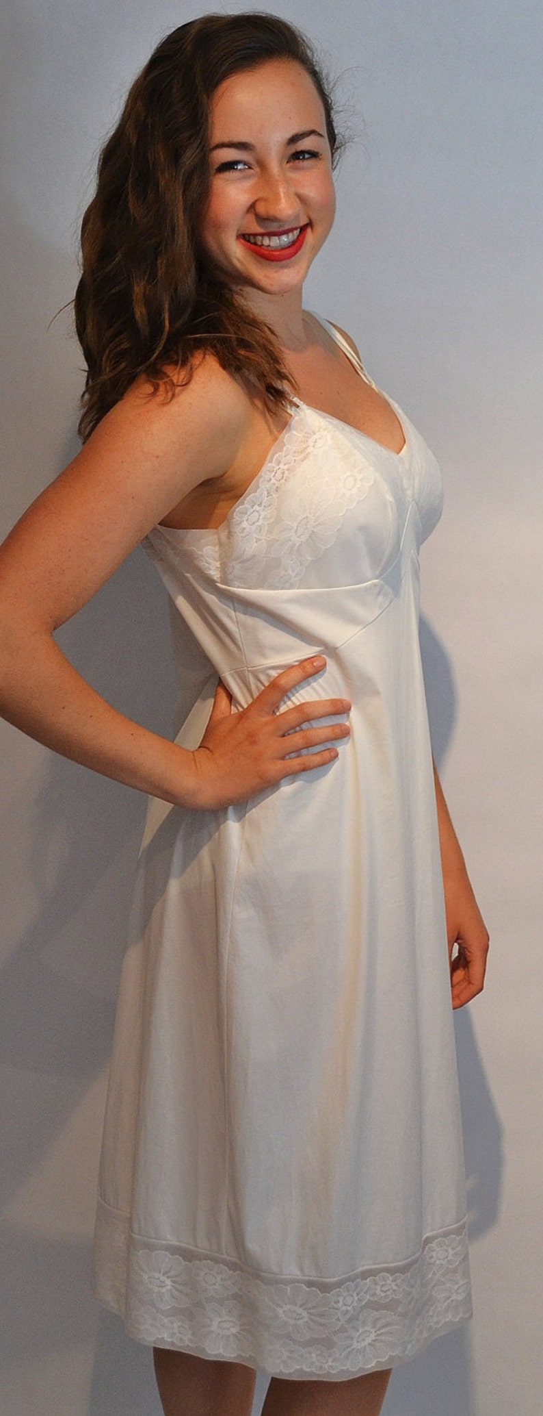 Sale Vintage Perfect White Nylon Slip With Sheer Daisy Lace Sz Etsy