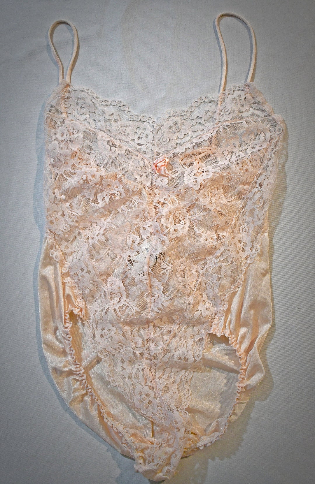 Vintage 1980s Peach Sheer Lace And Slinky Nylon High Cut Leg Body Suit