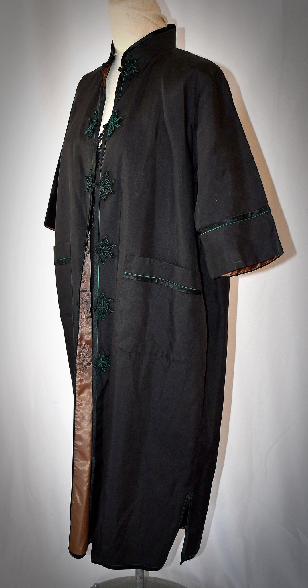 Vintage Beautiful 1950s Black Silk Asian Chinese Style Evening Coat ...