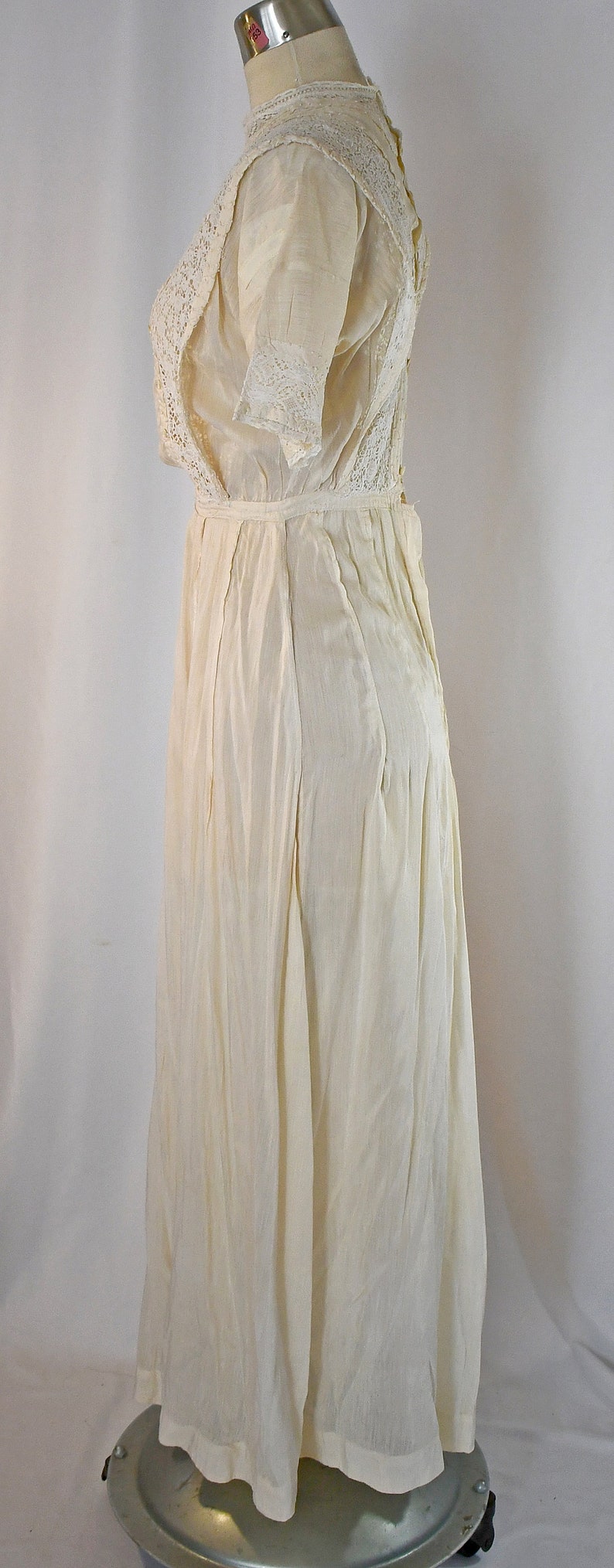 Antique Edwardian Palest Yellow Cotton Summer Day Dress With Wide Lace ...