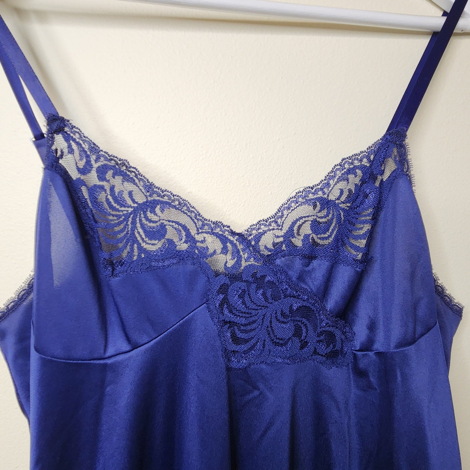 Vintage Navy Blue Full Slip With Lace Detail Size M Made in USA - Etsy