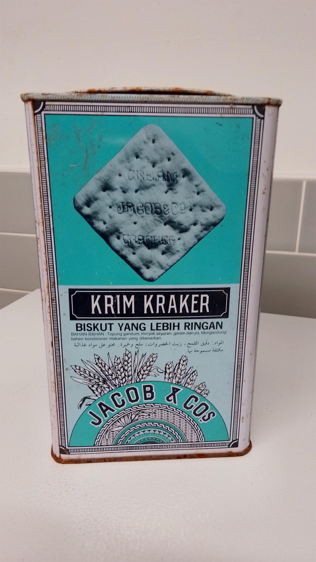 Vintage Jacob & CO Cream Cracker Tin (import Version) - Etsy