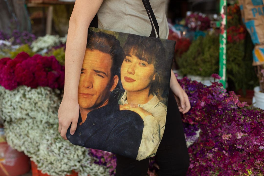 Retro Vintage Style 90s Beverly Hills Retro Tote Bag: Dylan, Brenda ...