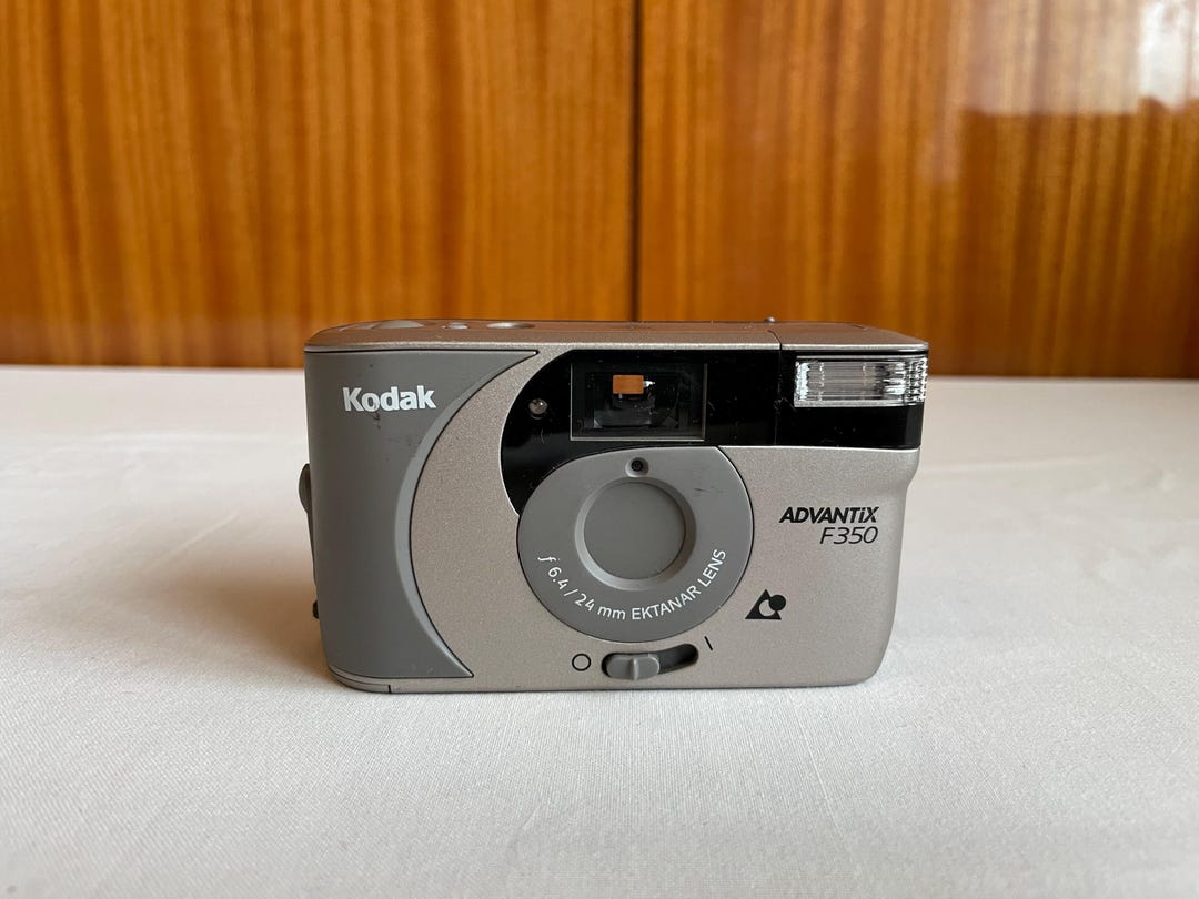Kodak Advantix F350 – APS Film Camera, Compact Point & Shoot, Fully ...