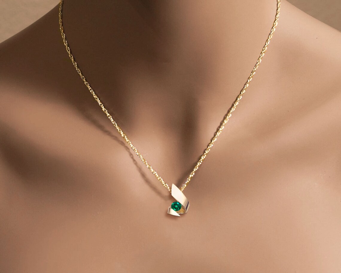 14k Gold and Emerald Pendant CHAIN SOLD SEPARATELY May - Etsy