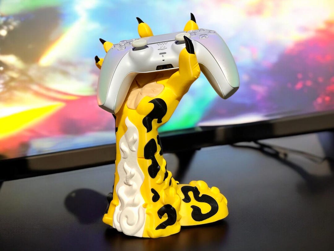 PS5 - Xbox Anime Controller Stand - One Piece Lucci - Etsy