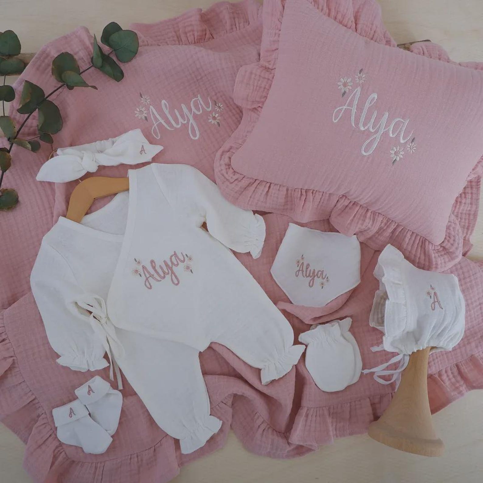 Home Coming Outfit, Baby Custom Set , New Born Custom Baby Set, Baby ...