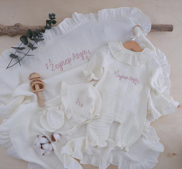 New Born Gift, New Born Custom Baby Set, Home Coming Outfit, Baby ...