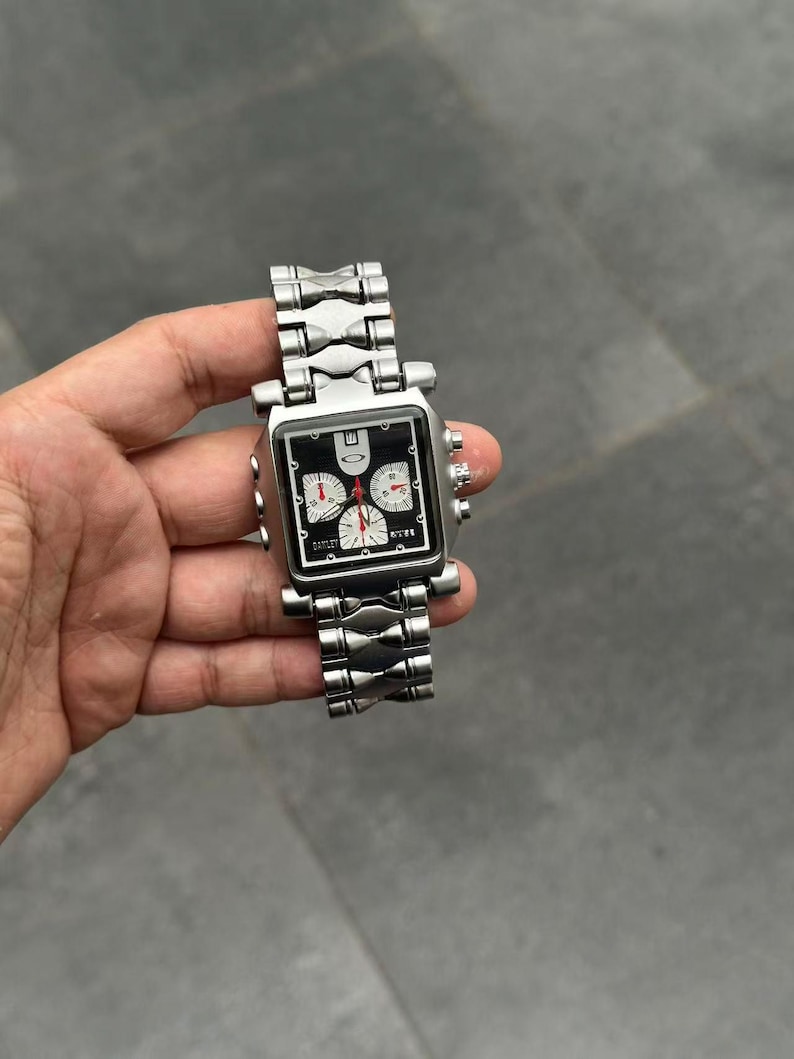 Oakley Style Square Chronograph Watch – Stainless Steel Bracelet, Bold ...