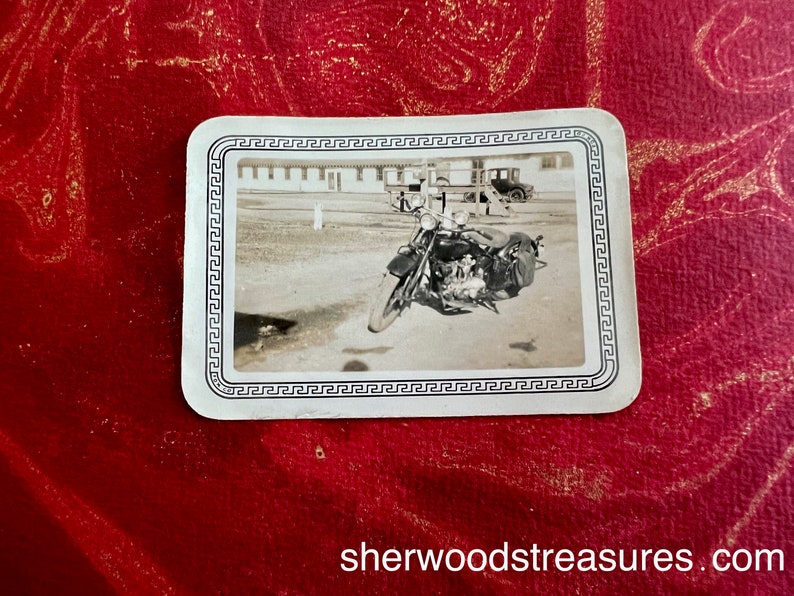 Indian Scout 45 Motorcycle 1927 Black and White Small Photo 3 - Etsy
