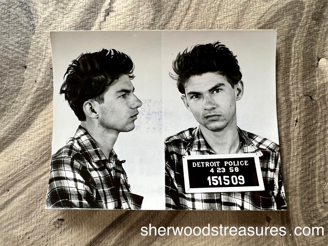 1958 MUG SHOT Detroit Police Department Assault to Rob Police Criminal ...