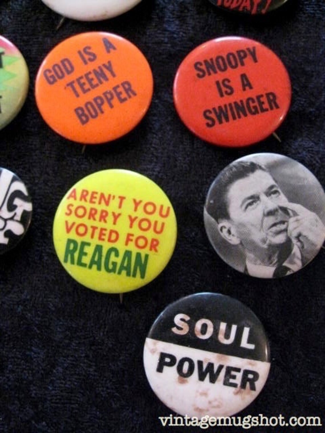 16 Hippie Free Love Era PINBACK BUTTONS Original Psychedelic - Etsy