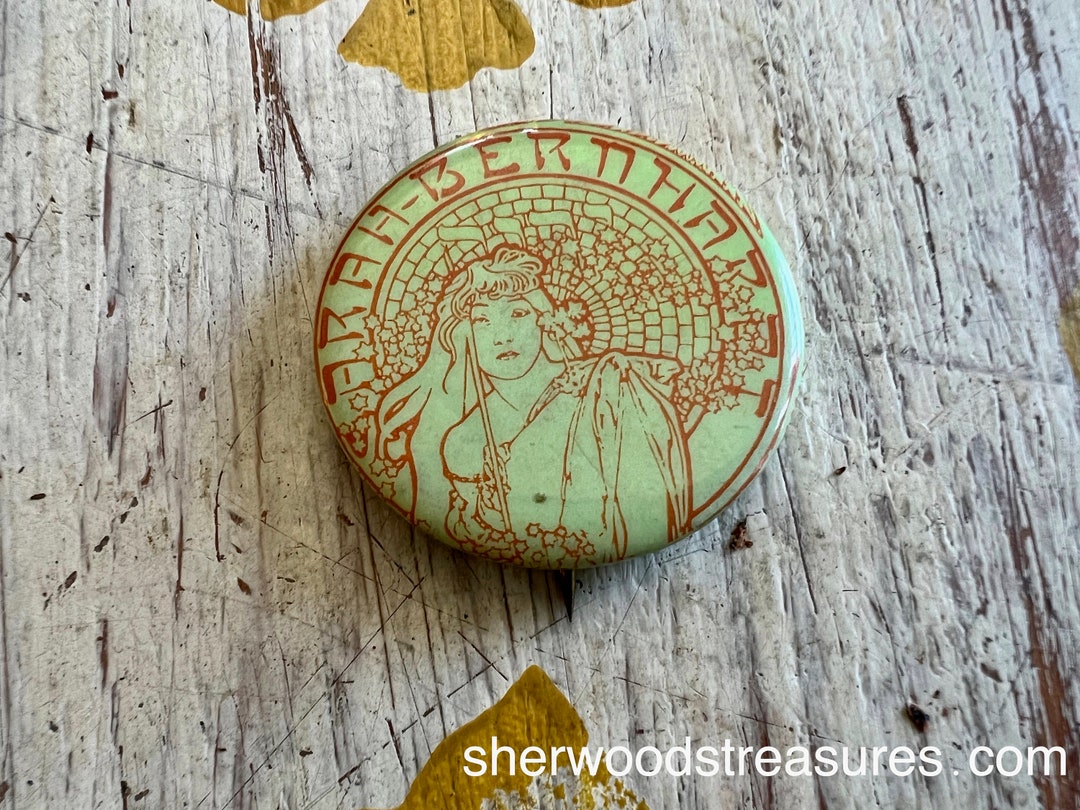 1966 Original Hippie Pinback Button Pin Sarah Bernhardt ALPHONSE MUCHA ...
