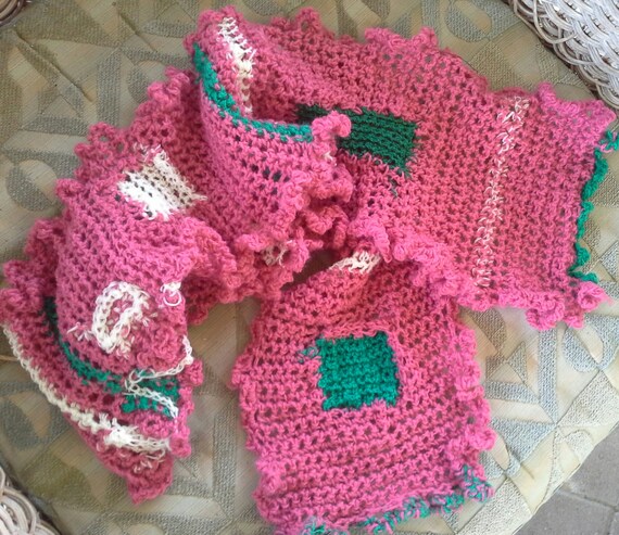 Figure-ground Pink Ruffles Crochet Scarf | Etsy