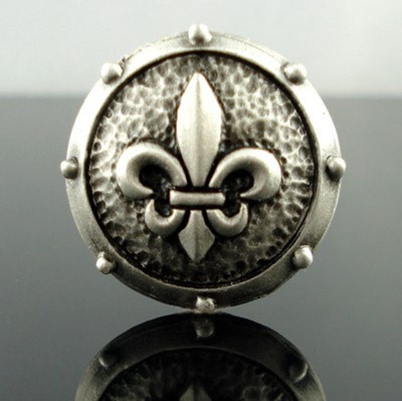 Fleur De Lys Pewter Buttons Medieval and LARP Costume - Etsy