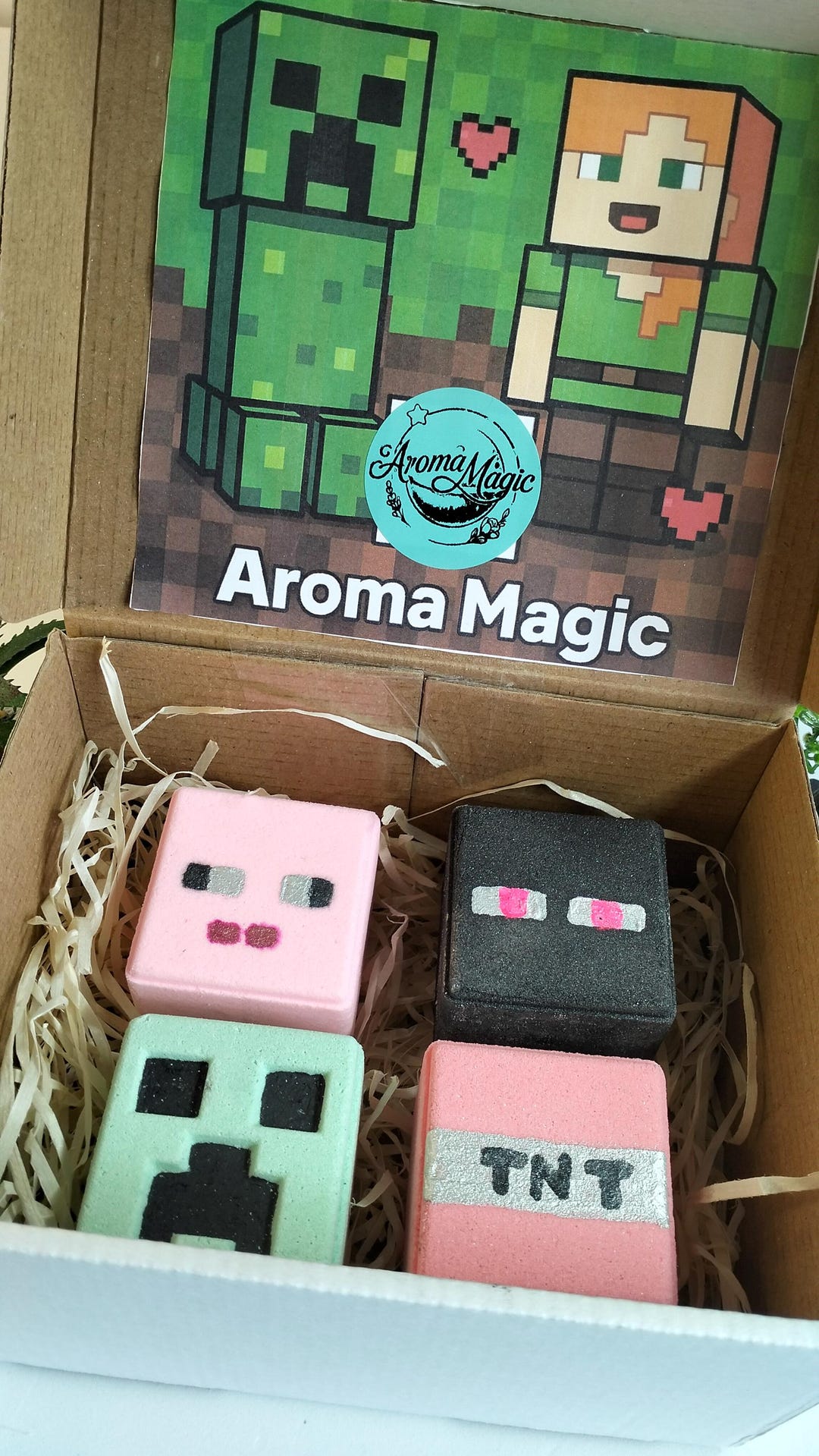 Minecraft Bath Bomb Gift Set – Handmade Bubble Gum Scented, Kids Gamer ...