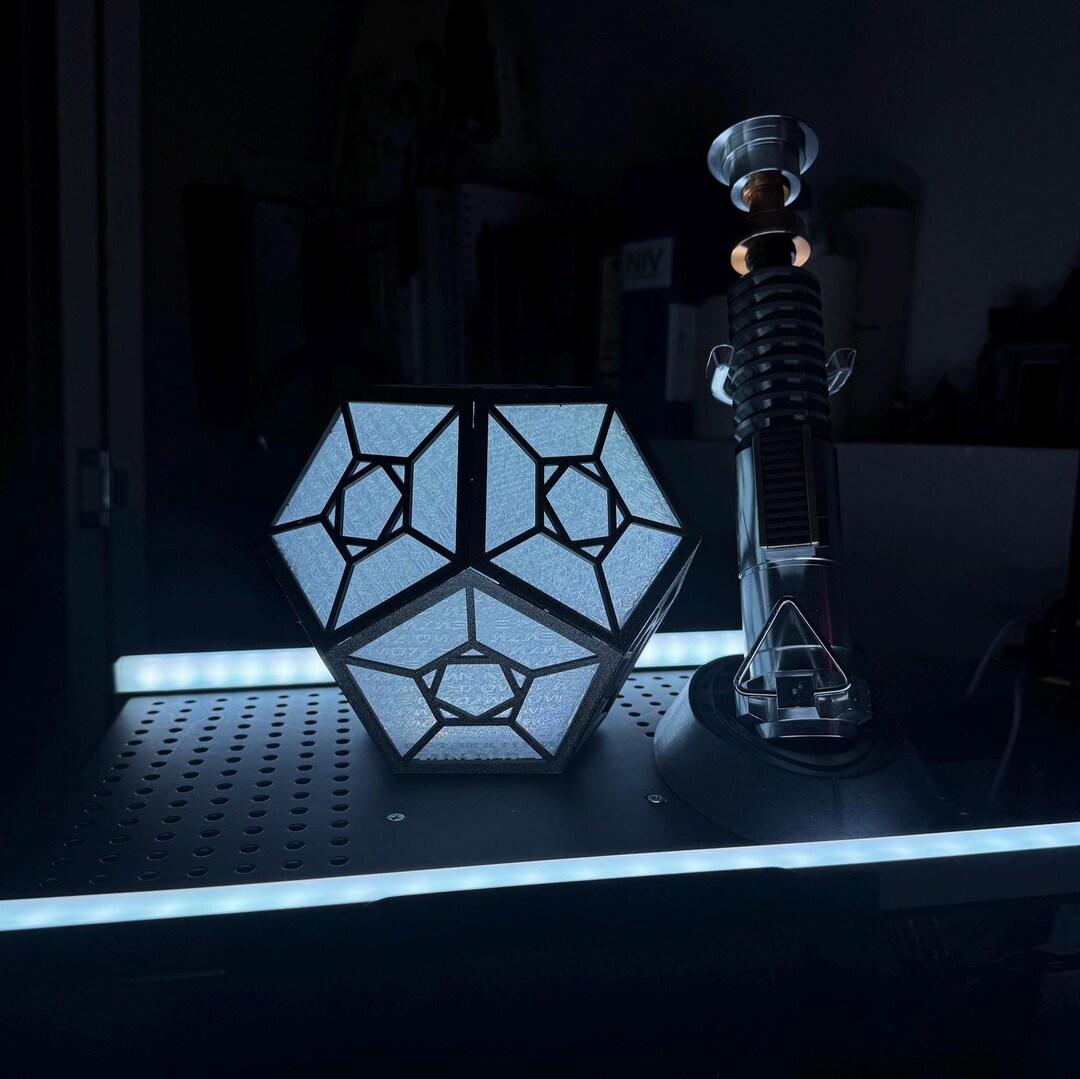 Illuminated 3D Printed Jedi Holocron | Star Wars Collector's Item ...