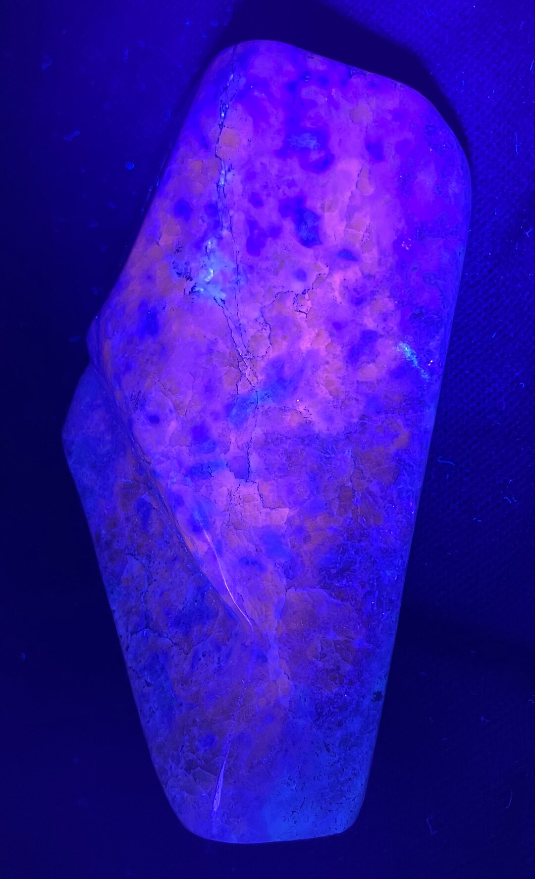 Rare Uv-reactive Blue Hackmanite Freeform - Etsy