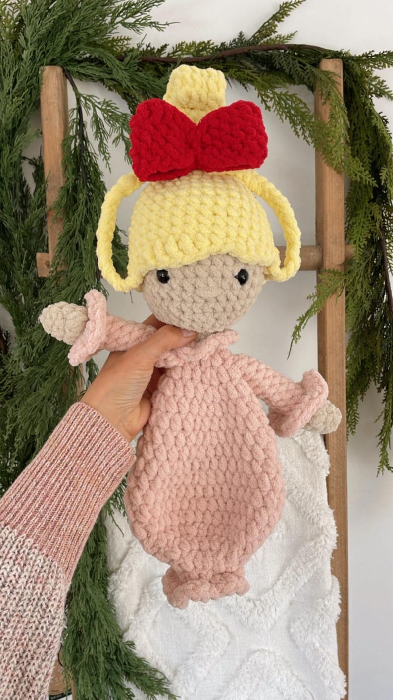 Cindy Lou Crochet Doll Pattern: Whoville Snuggler (PDF Pattern) - Etsy