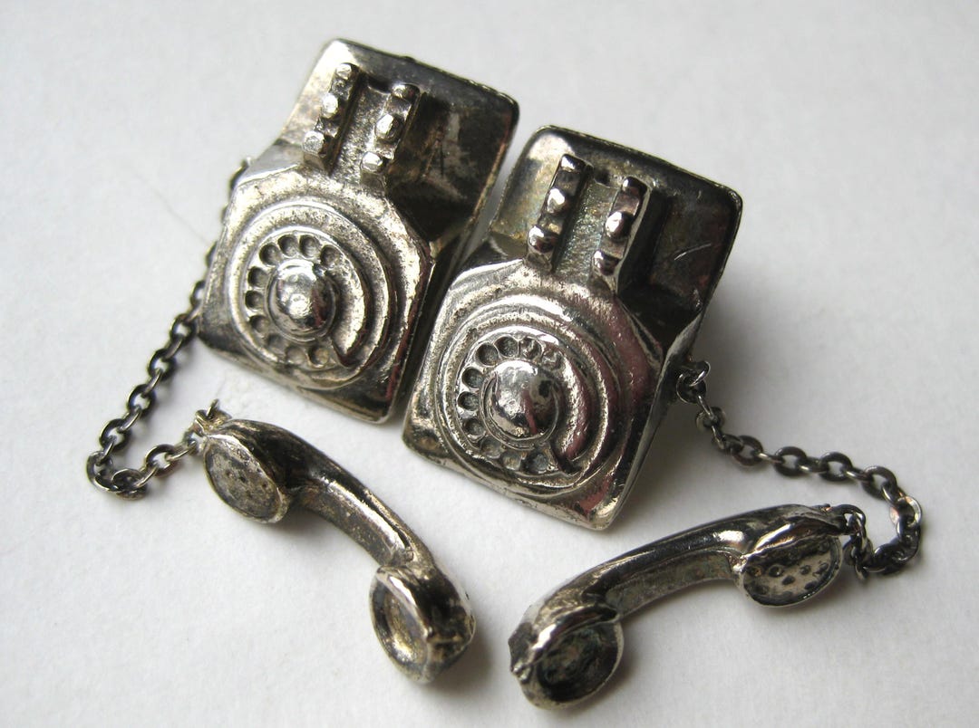 Vintage 80s Rotary Phone Telephone Drop Dangle Novelty Pierced Earrings ...