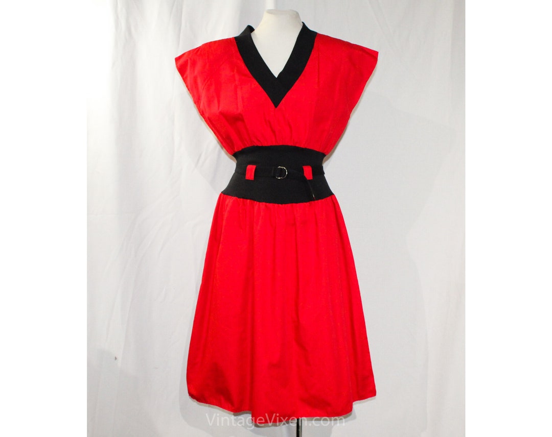 1980s Red Dress Sexy Disco Fit & Flare Clubwear With Black Nipped Waist ...
