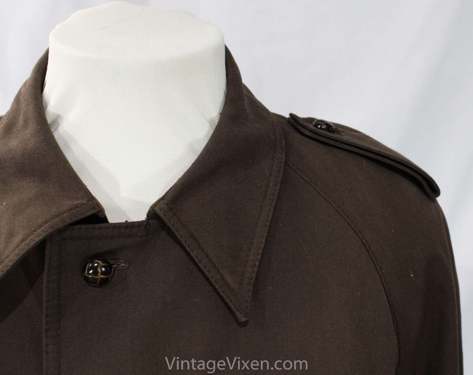 Large Men's 1960s Trench Coat - Classic Detective Spy Overcoat ...