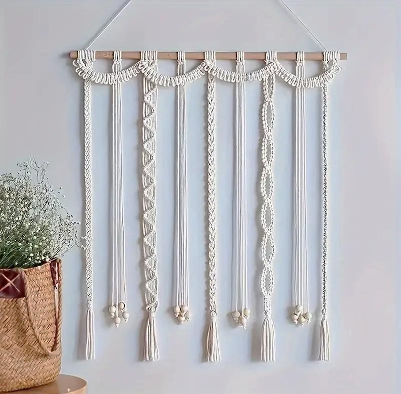 Boho Tassel Photo Wall Hanging: Collage Picture Display With 20 Clips ...