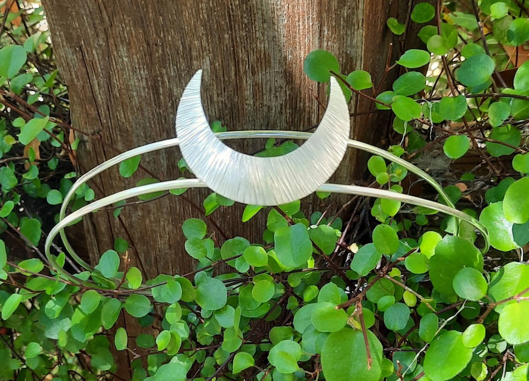 Crescent Moon Circlet: Artemis -athena -crown -silver- Brass - Etsy