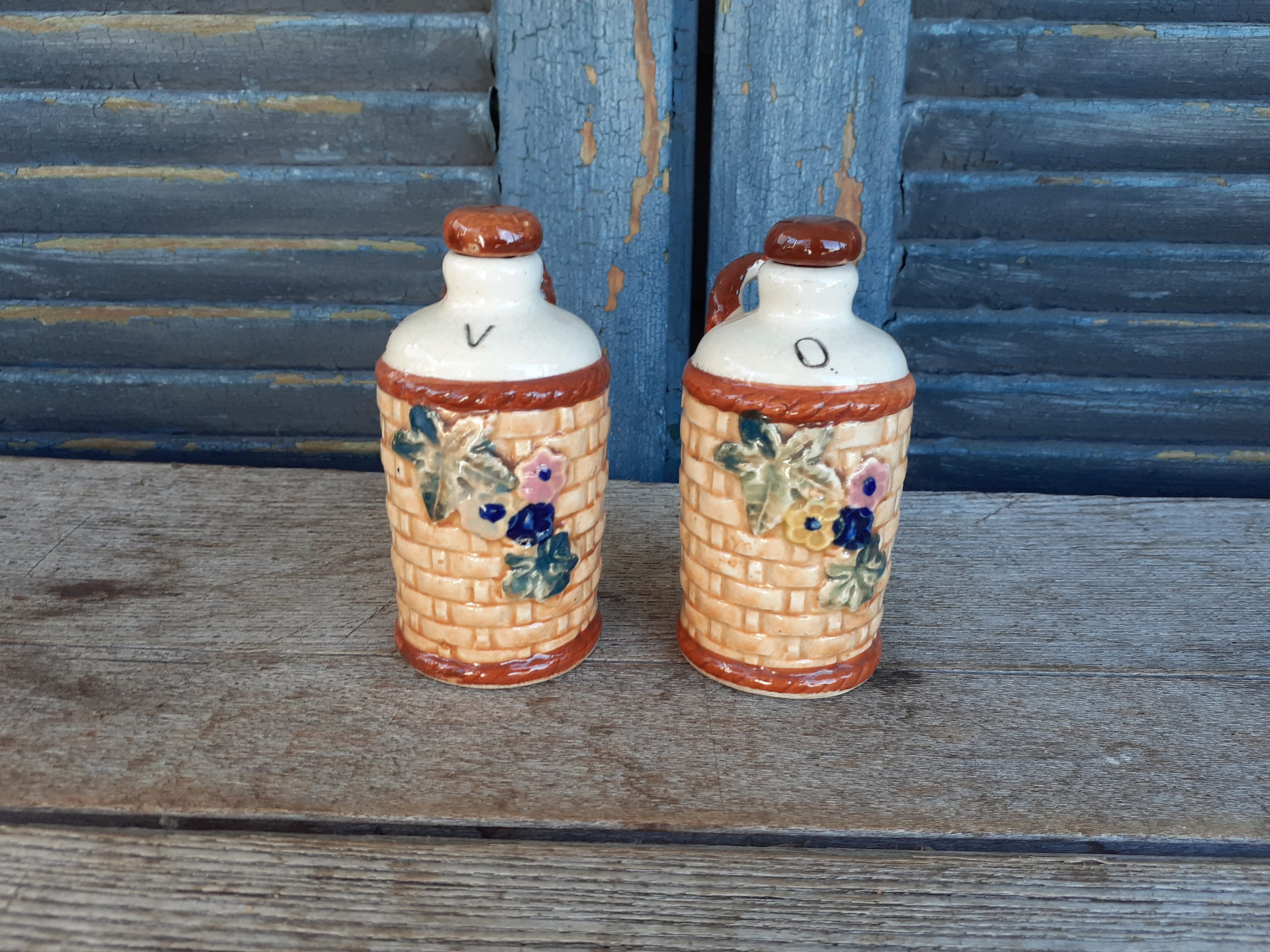 Vintage Cruet Set Majolica Style Made in Japan Old World - Etsy