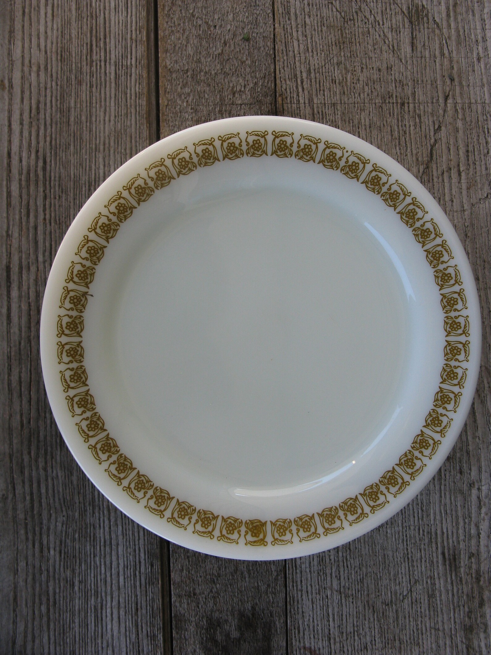 Vintage Pyrex Tiburon Salad Plates Restaurant Ware 1970s Pyrex | Etsy