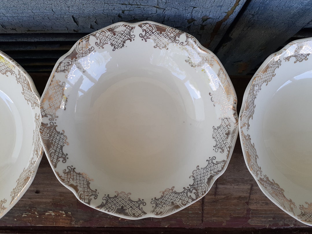 Vintage Stetson China 22 Karat Berry Bowls Set of 4 - Etsy Vintage Stetson China 22 Karat Berry Bowls Set of 4 - Etsy