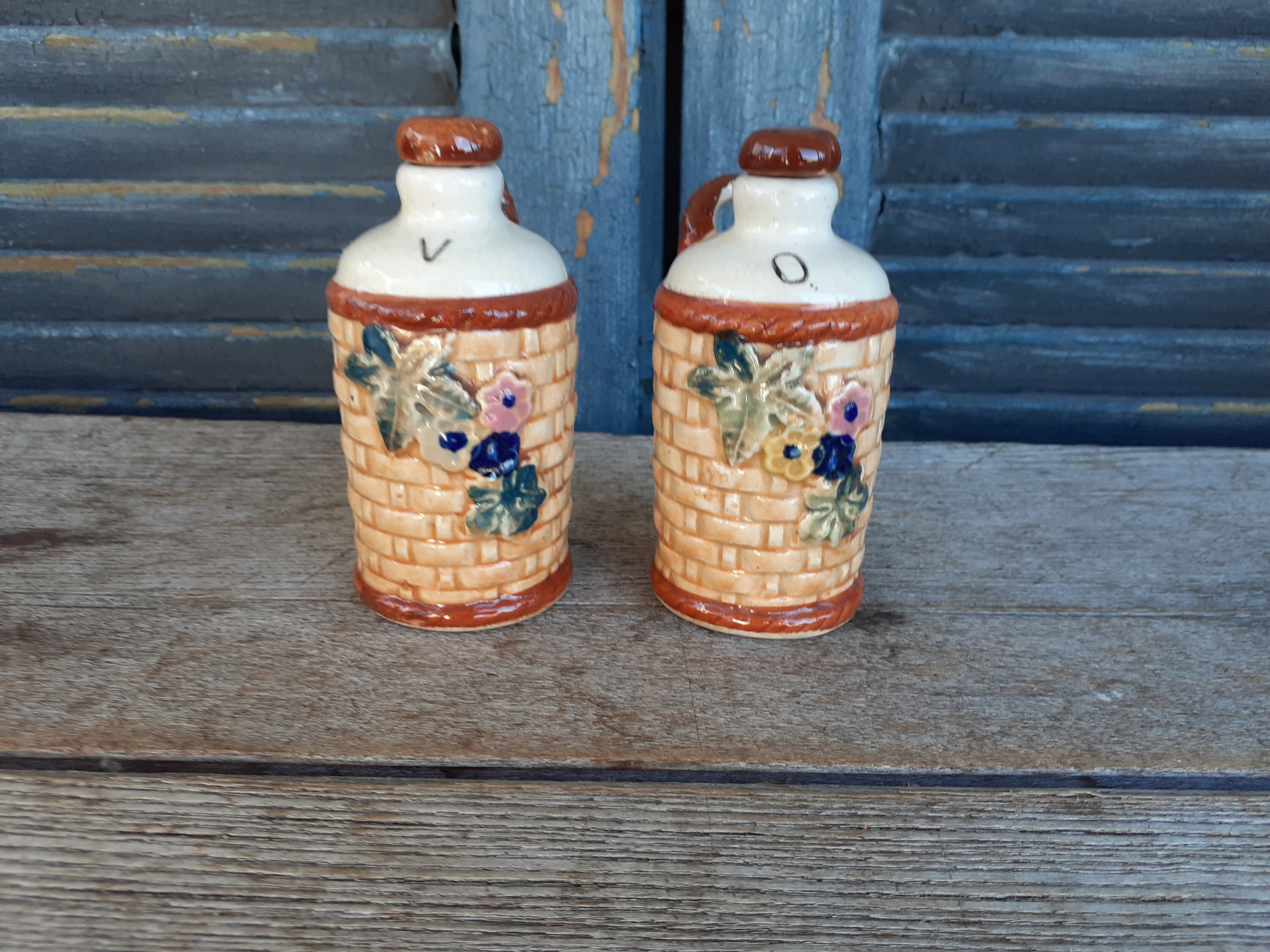 Vintage Cruet Set Majolica Style Made in Japan Old World - Etsy